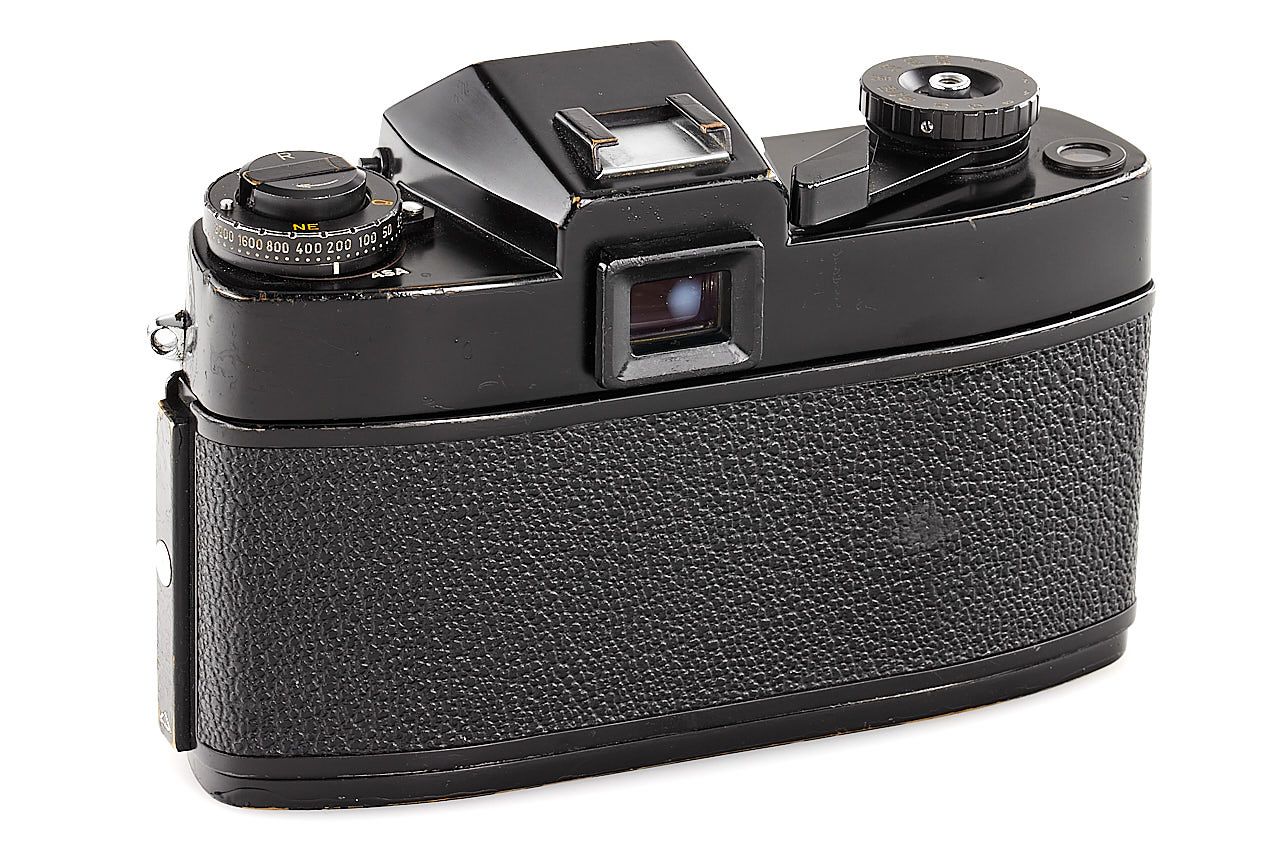Leicaflex SL black paint | A00386