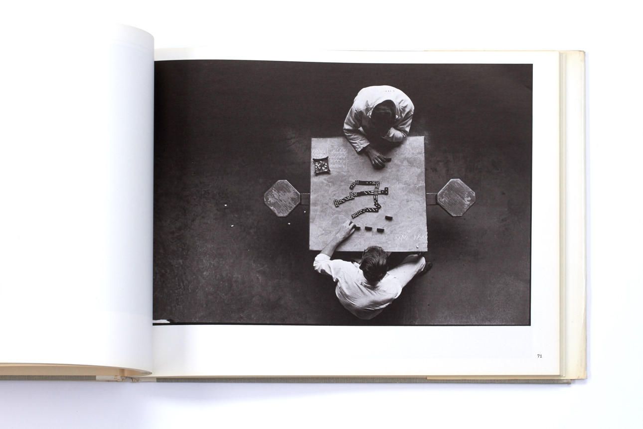 DANNY LYON (* 1942) ‘Conversations with the Dead’ Photographs of Prison ...