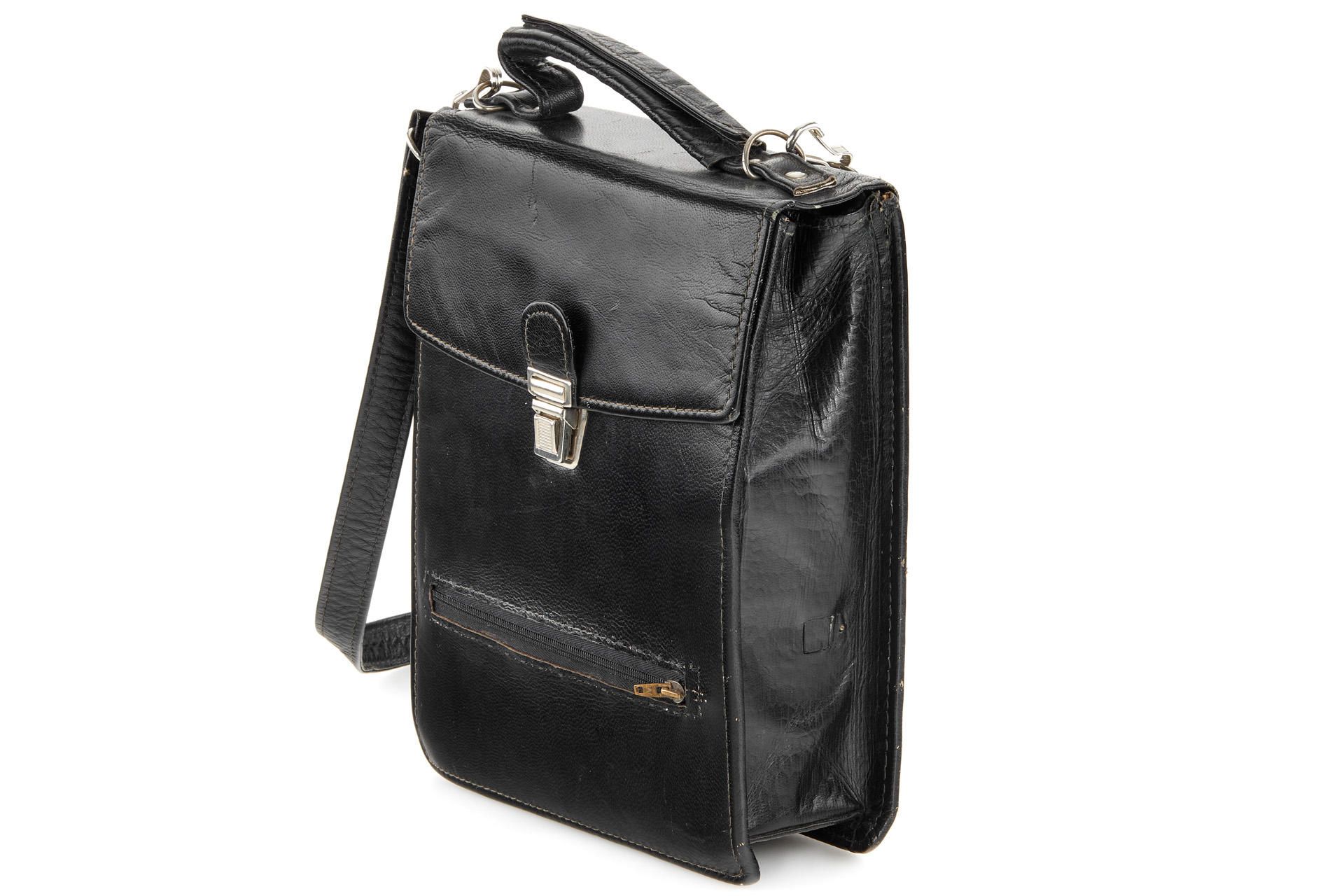 Russian Spy Camera in shoulder bag | AI_37_38719