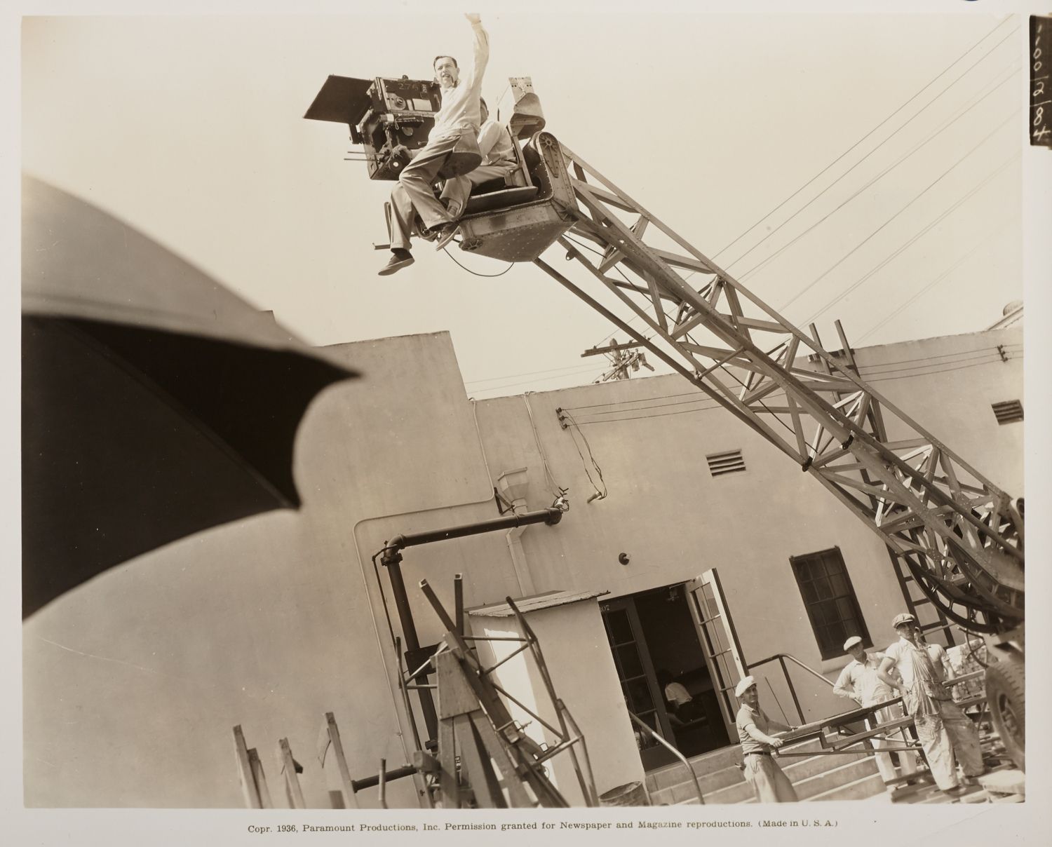 HOLLYWOOD FILM SET PHOTOGRAPHERS Film directors on set, 1920s and 1930s ...