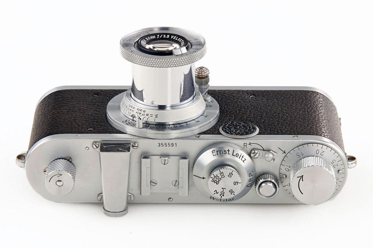 Leica Standard 'New York' outfit | AI_32_36097