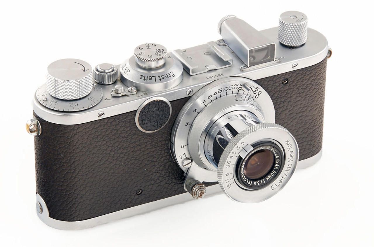 Leica Standard 'New York' outfit | AI_32_36097